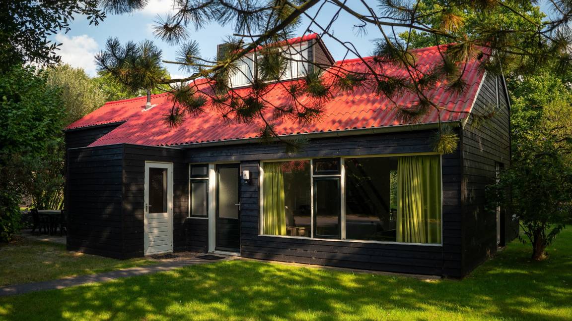 Bungalow ∙ 3 Bedrooms ∙ 5 Guests - Groningen