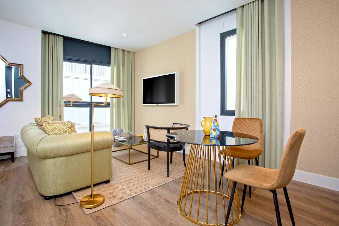 42 M² Apartment ∙ 1 Bedroom ∙ 2 Guests - Seville