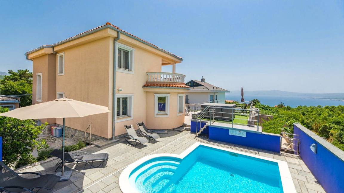 180 M² House ∙ 4 Bedrooms ∙ 8 Guests - Crikvenica