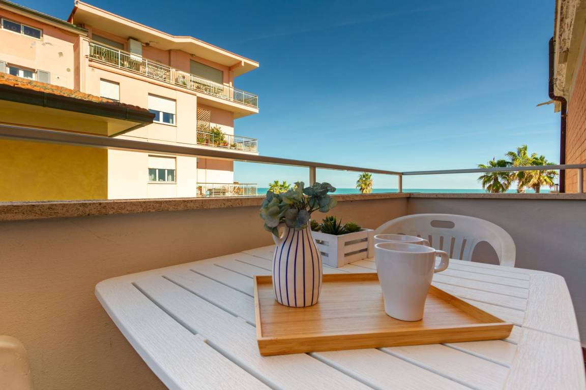 63 M² Huis ∙ 2 Slaapkamers ∙ 5 Gasten - Fermo