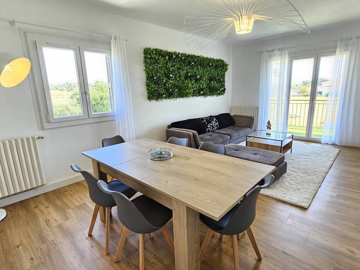 100 M² Ferienwohnung ∙ 3 Schlafzimmer ∙ 6 Gäste - Ghisonaccia