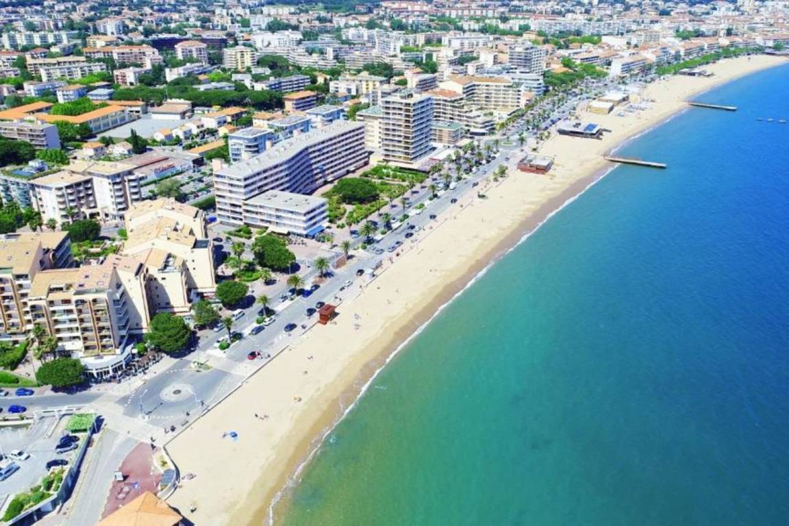 30 M² Apartment ∙ 1 Bedroom ∙ 4 Guests - Fréjus