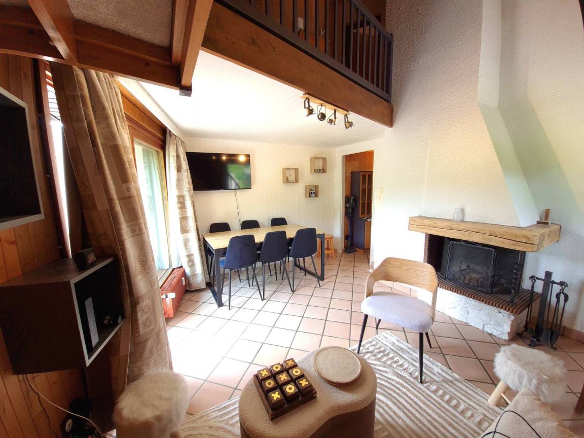 55 M² Appartement ∙ 2 Chambres ∙ 6 Personnes - Ugine