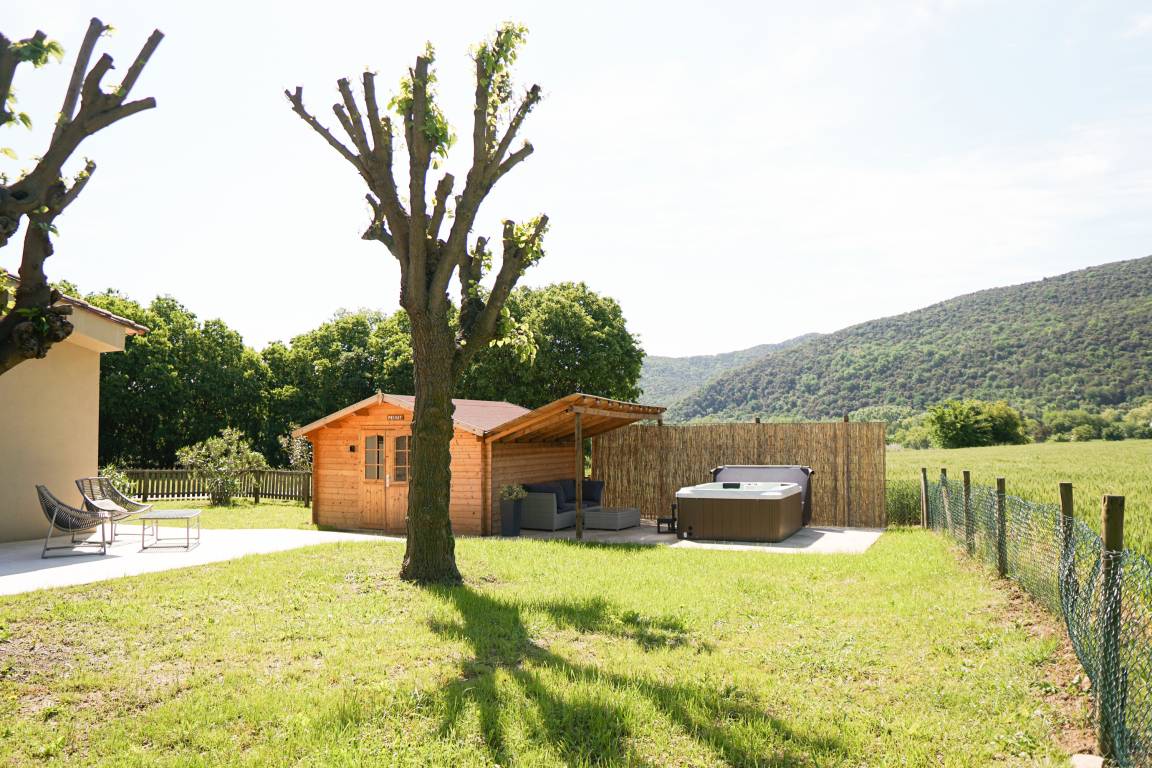 62 M² Casa ∙ 2 Habitaciones ∙ 4 Huéspedes - Besalú