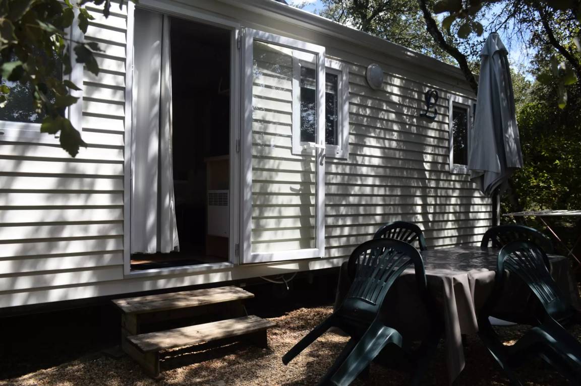 21 M² Mobil-home ∙ 2 Chambres ∙ 4 Personnes - Castries