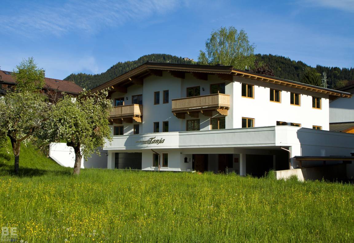 155 M² Apartment ∙ 2 Bedrooms ∙ 4 Guests - Ellmau