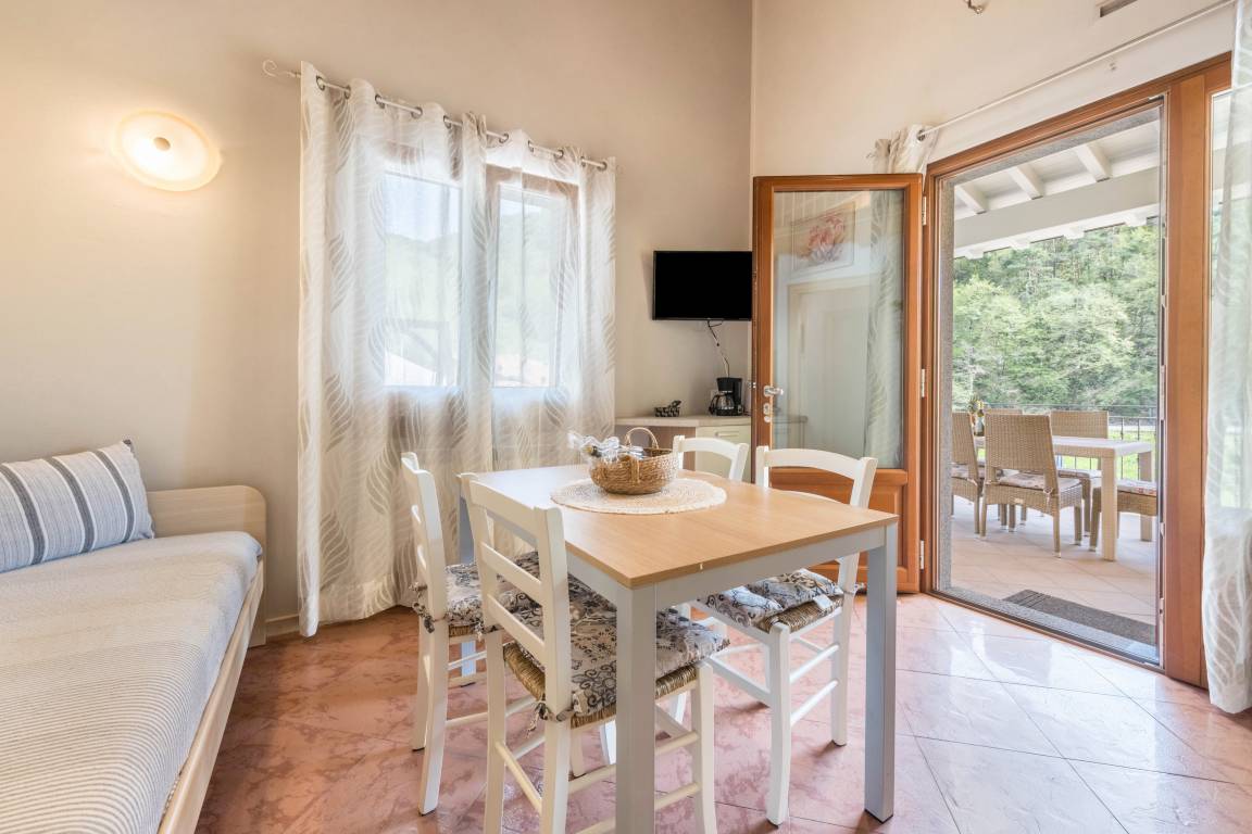 65 M² Ferienwohnung ∙ 2 Schlafzimmer ∙ 5 Gäste - Pieve