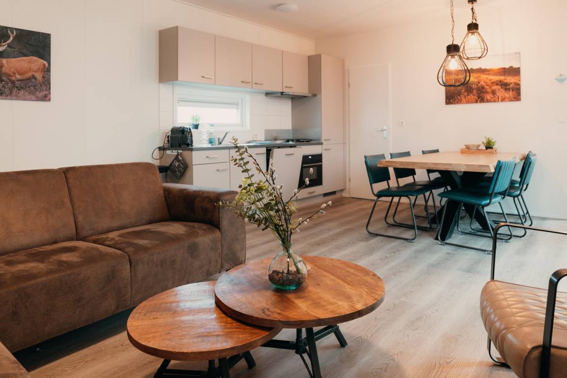 Hotel ∙ 3 Bedrooms ∙ 6 Guests - Barneveld