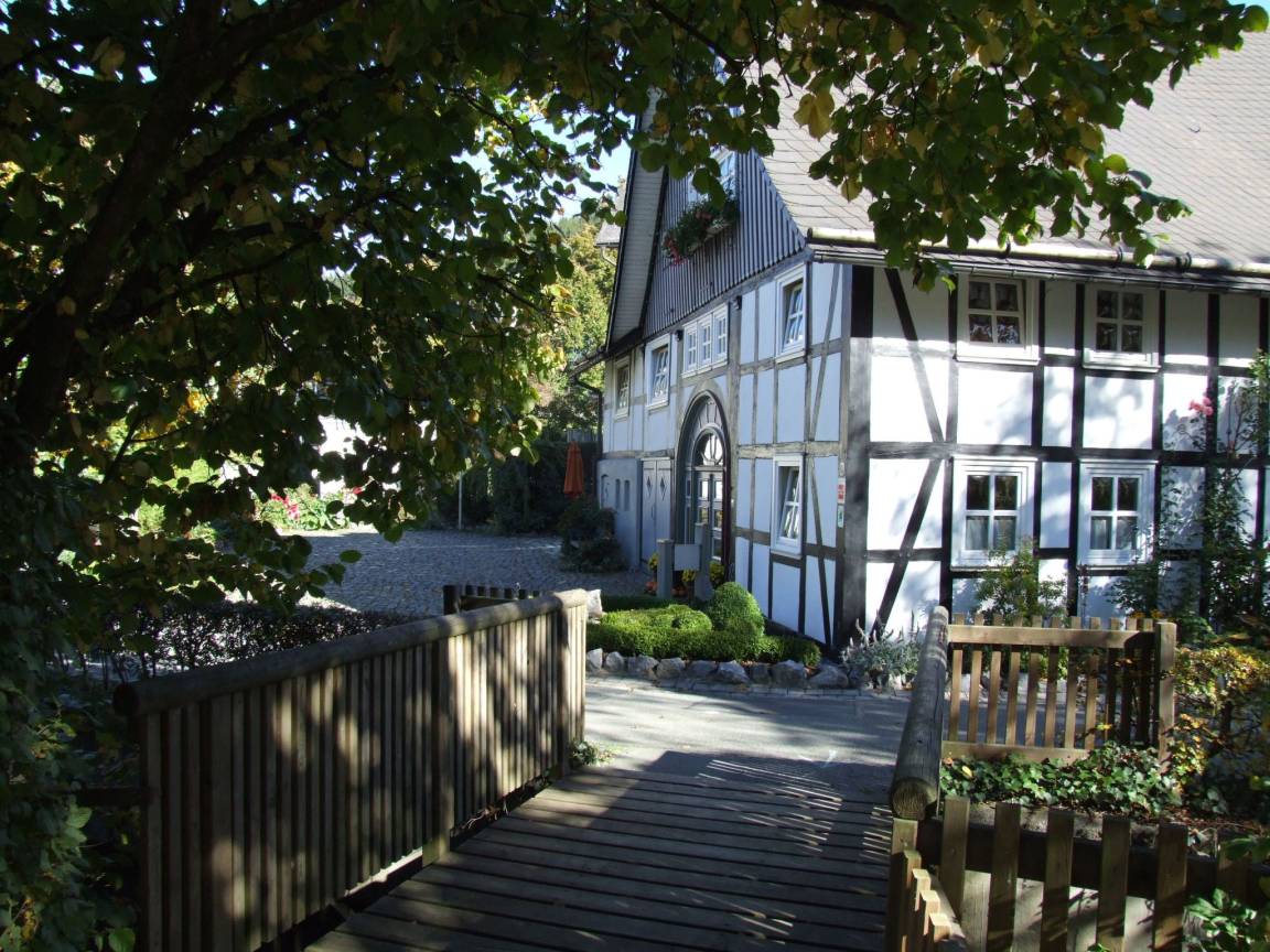 65 M² Ferienwohnung ∙ 1 Schlafzimmer ∙ 4 Gäste - Olsberg
