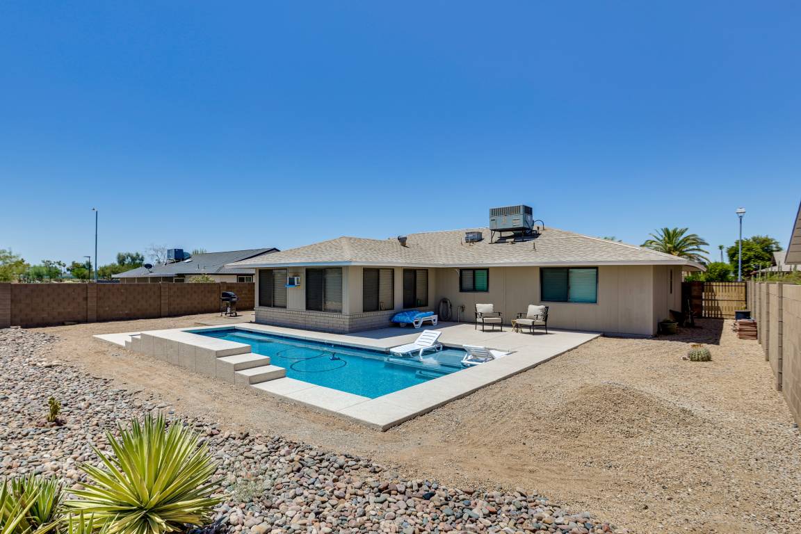153 M² House ∙ 2 Bedrooms ∙ 6 Guests - Sun City, AZ