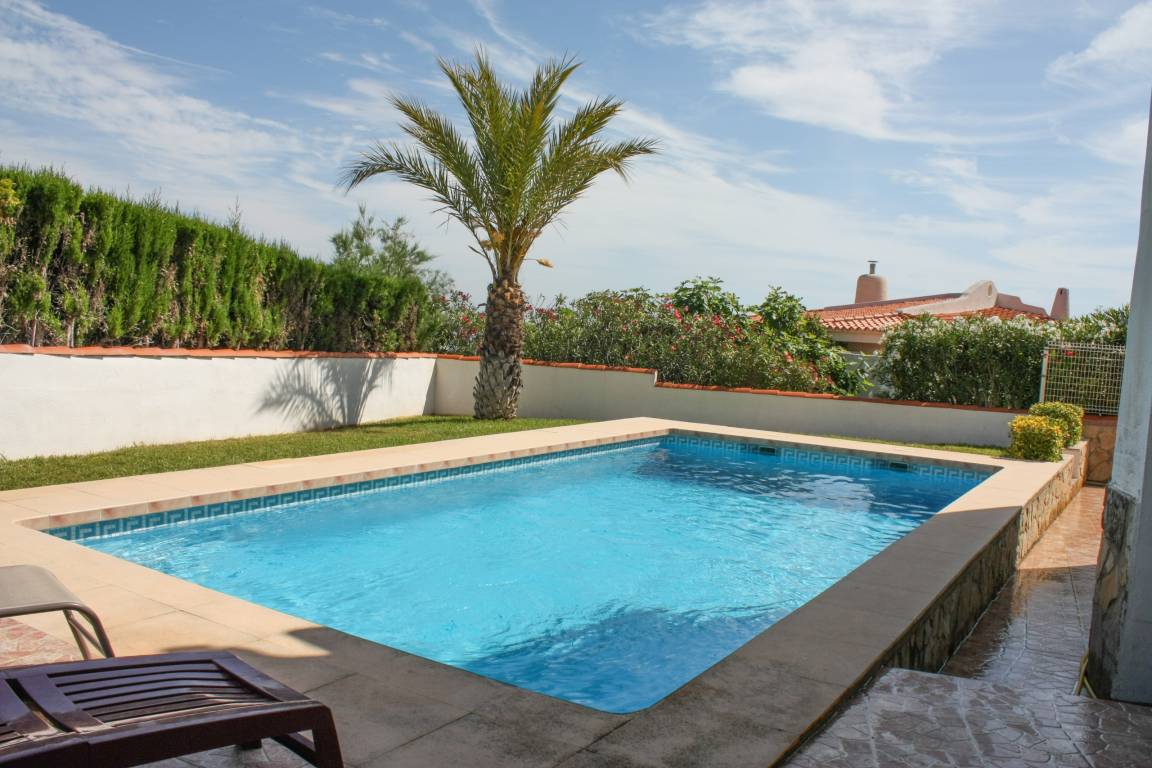 120 M² Chalet ∙ 3 Habitaciones ∙ 8 Huéspedes - Benicarló