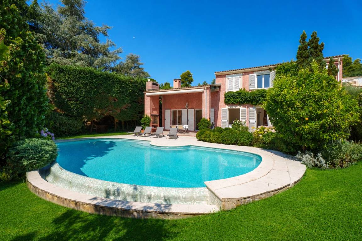 132 M² Villa ∙ 3 Chambres ∙ 6 Personnes - Juan-les-Pins