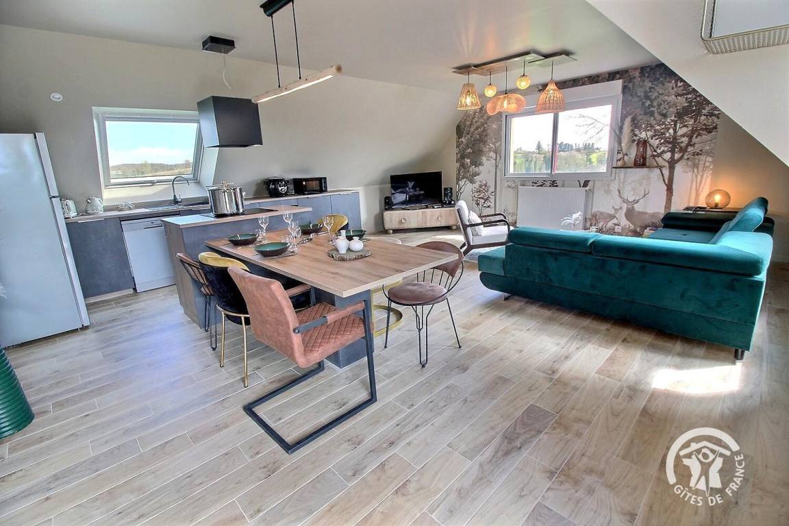 73 M² Gîte ∙ 2 Chambres ∙ 4 Personnes - Loudéac