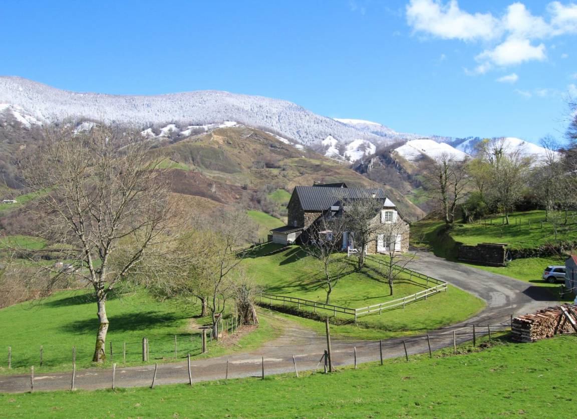 100 M² Gîte ∙ 2 Chambres ∙ 5 Personnes - Pyrénées-Atlantiques