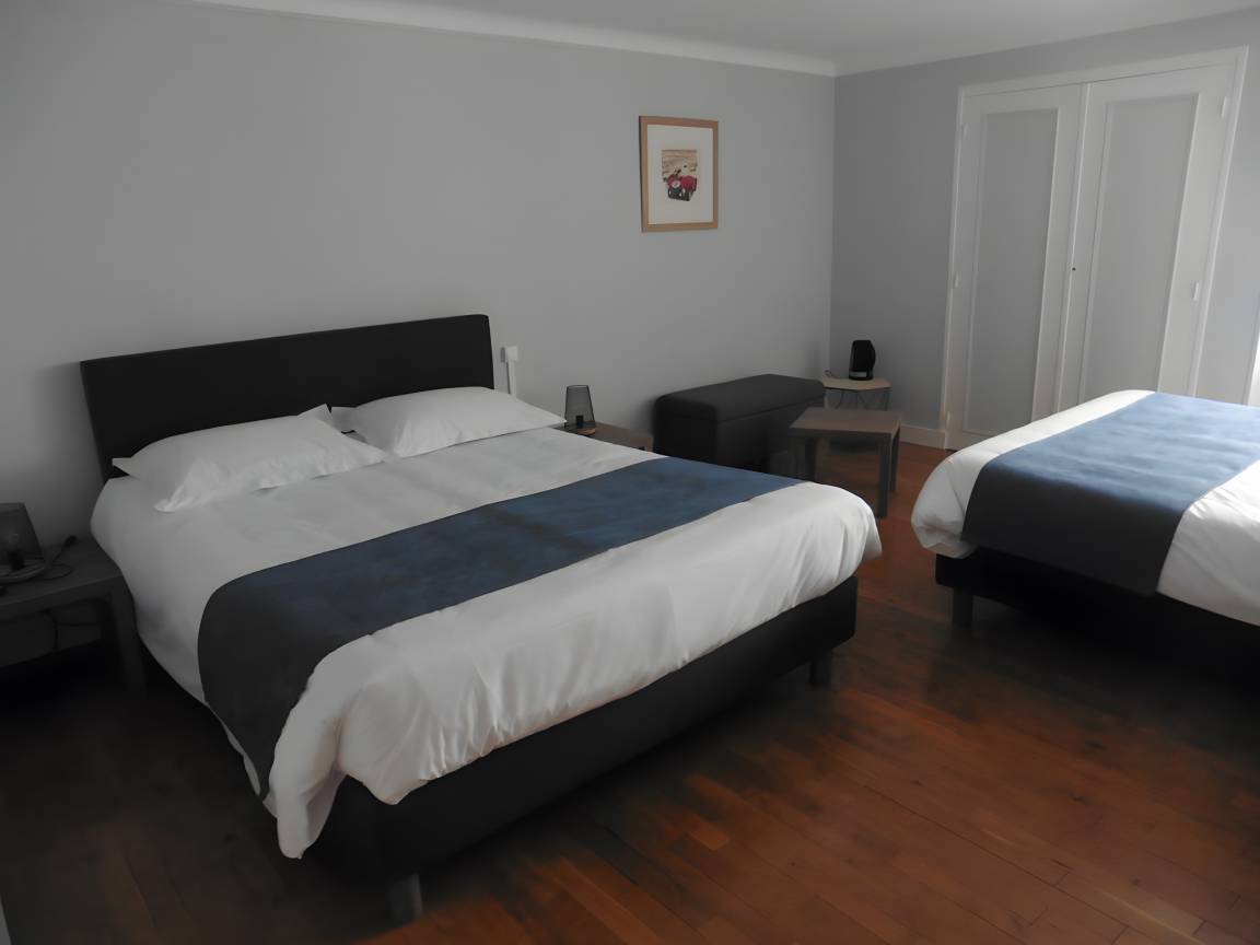 28 M² Bed And Breakfast ∙ 1 Bedroom ∙ 4 Guests - Le Mans