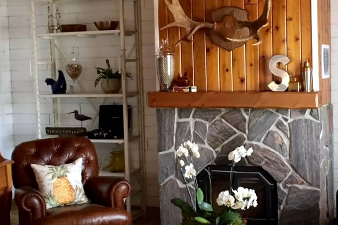 House ∙ 1 Bedroom ∙ 6 Guests - Ontario 60