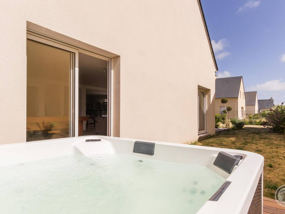 205 M² Casa Rural ∙ 5 Habitaciones ∙ 11 Huéspedes - Portbail