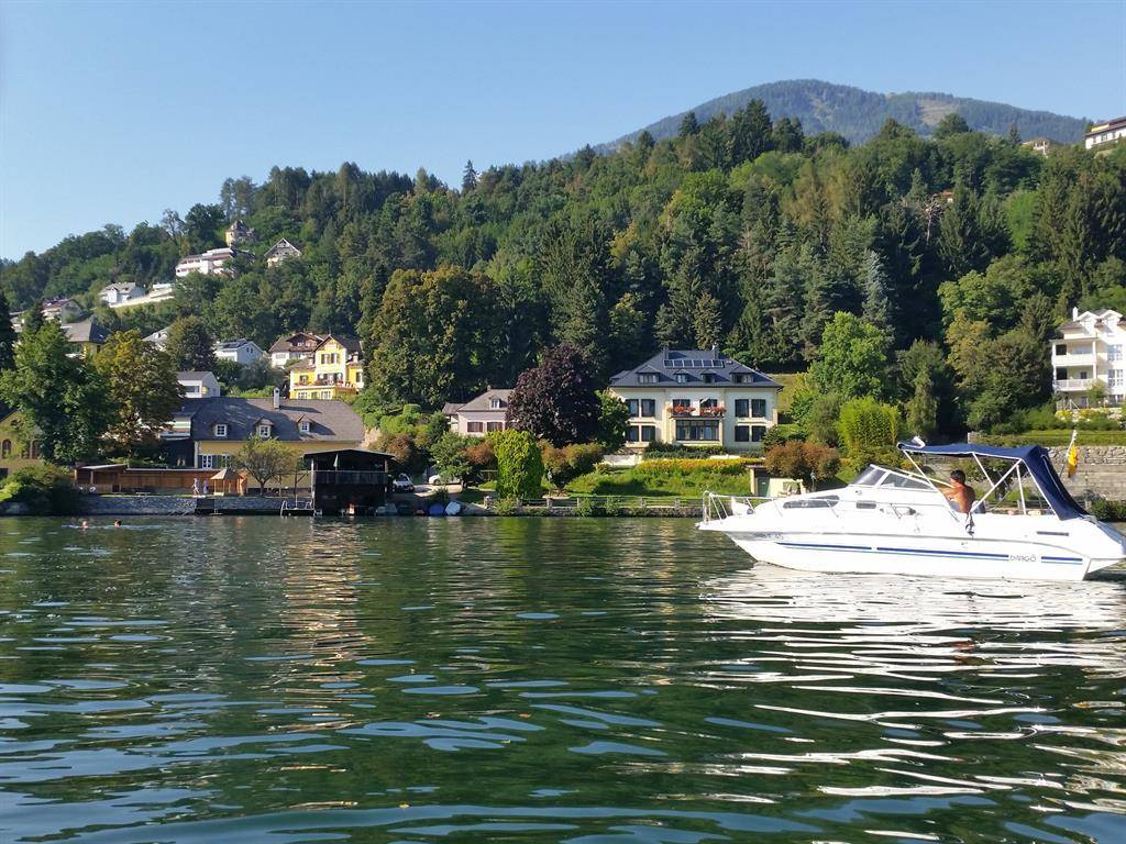 16 M² Hotel ∙ 1 Bedroom ∙ 2 Guests - Spittal an der Drau