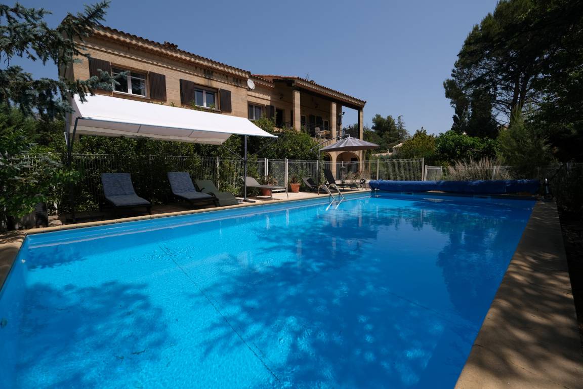 120 M² Maison De Vacances ∙ 3 Chambres ∙ 6 Personnes - Fuveau