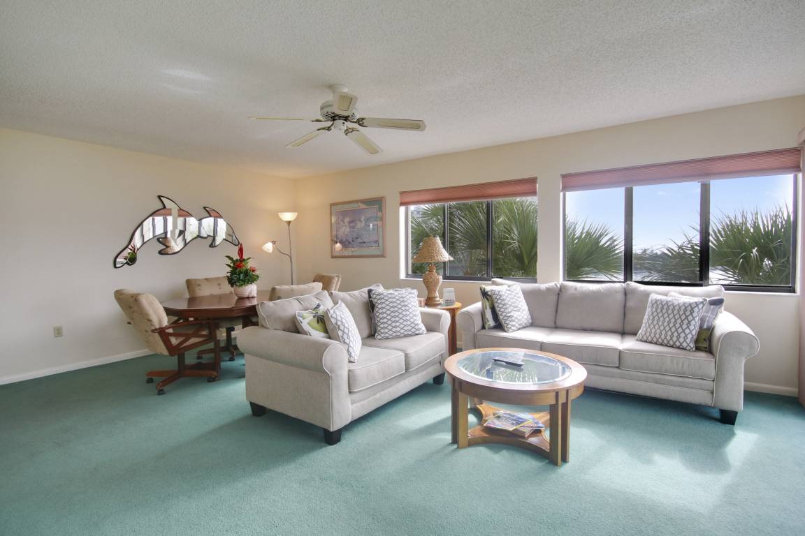 116 M² Condo ∙ 2 Bedrooms ∙ 4 Guests - Treasure Island, FL