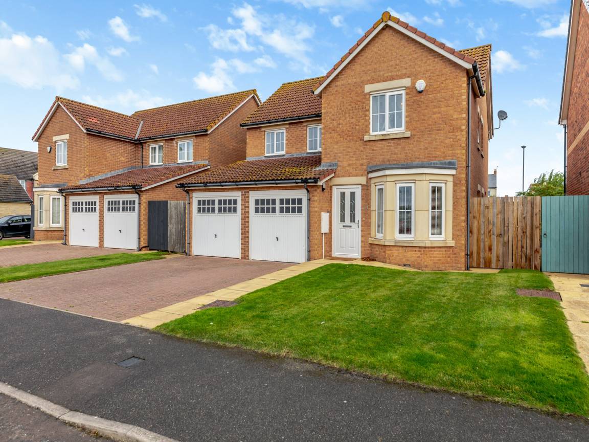 Cottage ∙ 4 Bedrooms ∙ 8 Guests - Beadnell