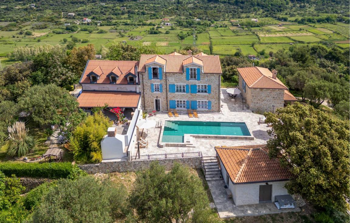 200 M² Ferienhaus ∙ 3 Schlafzimmer ∙ 6 Gäste - Rab