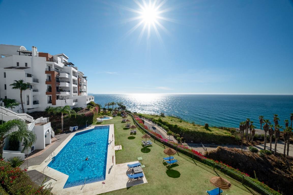 60 M² Apartment ∙ 2 Bedrooms ∙ 4 Guests - Torrox Costa