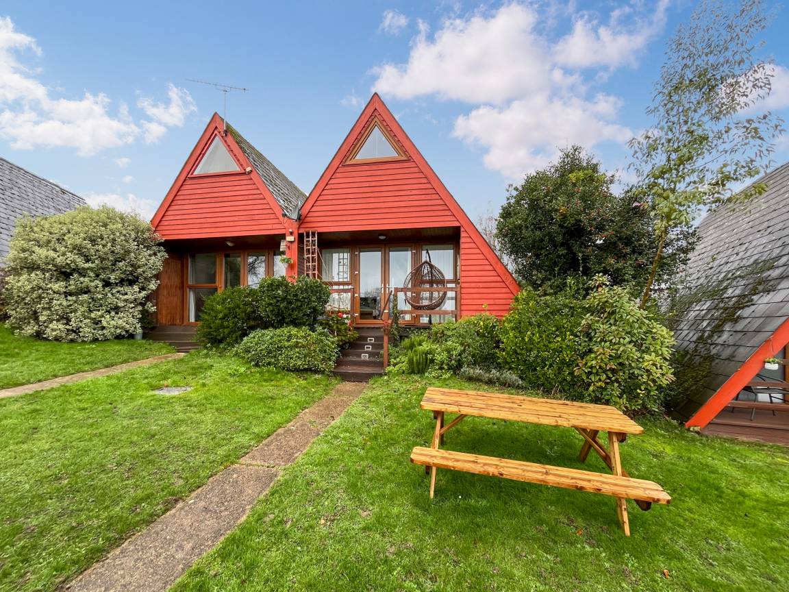 Cottage ∙ 3 Bedrooms ∙ 6 Guests - 도버