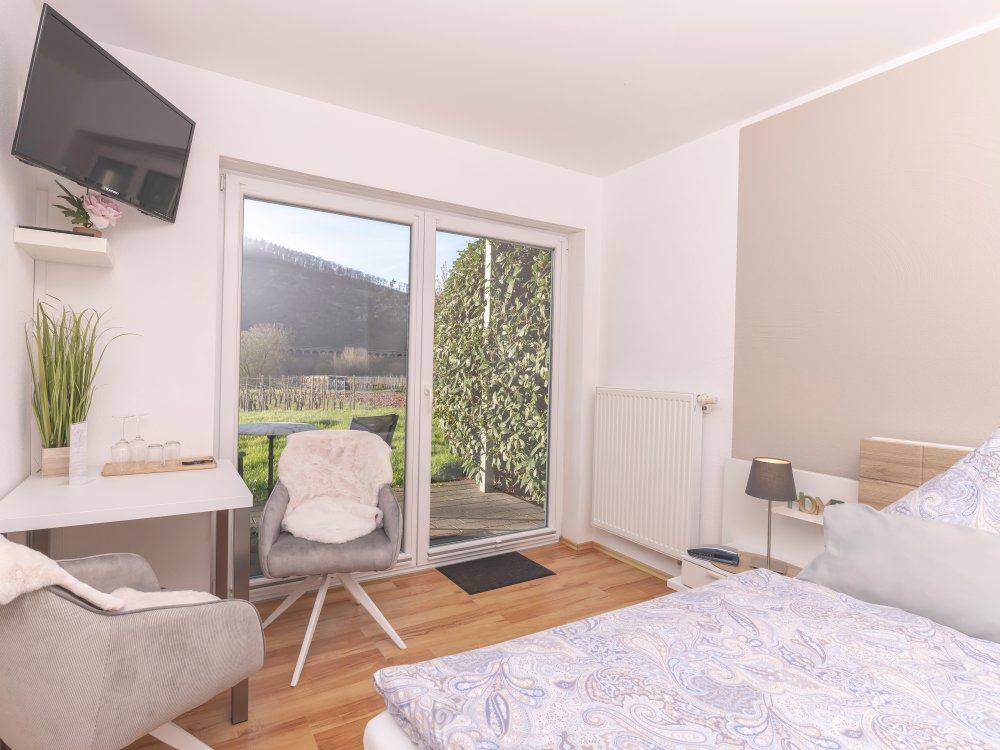 Privatzimmer ∙ 1 Schlafzimmer ∙ 2 Gäste - Ediger-Eller