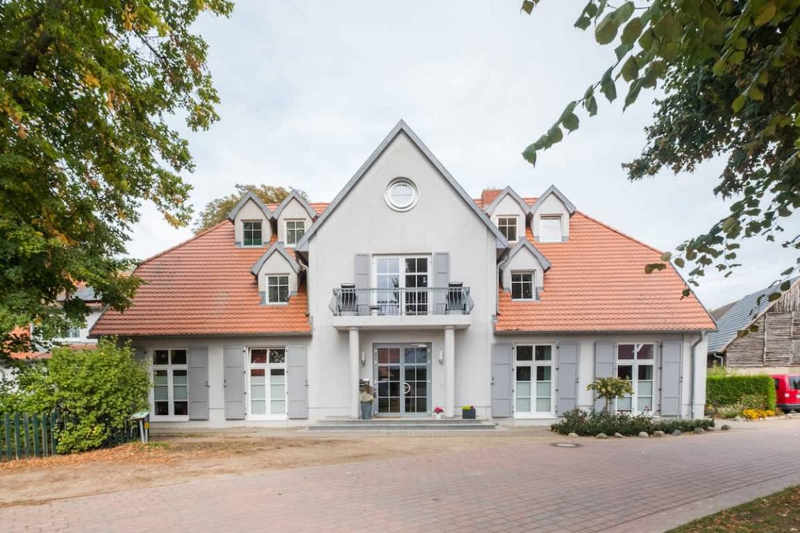 64 M² Apartment ∙ 2 Bedrooms ∙ 6 Guests - Alt Schwerin