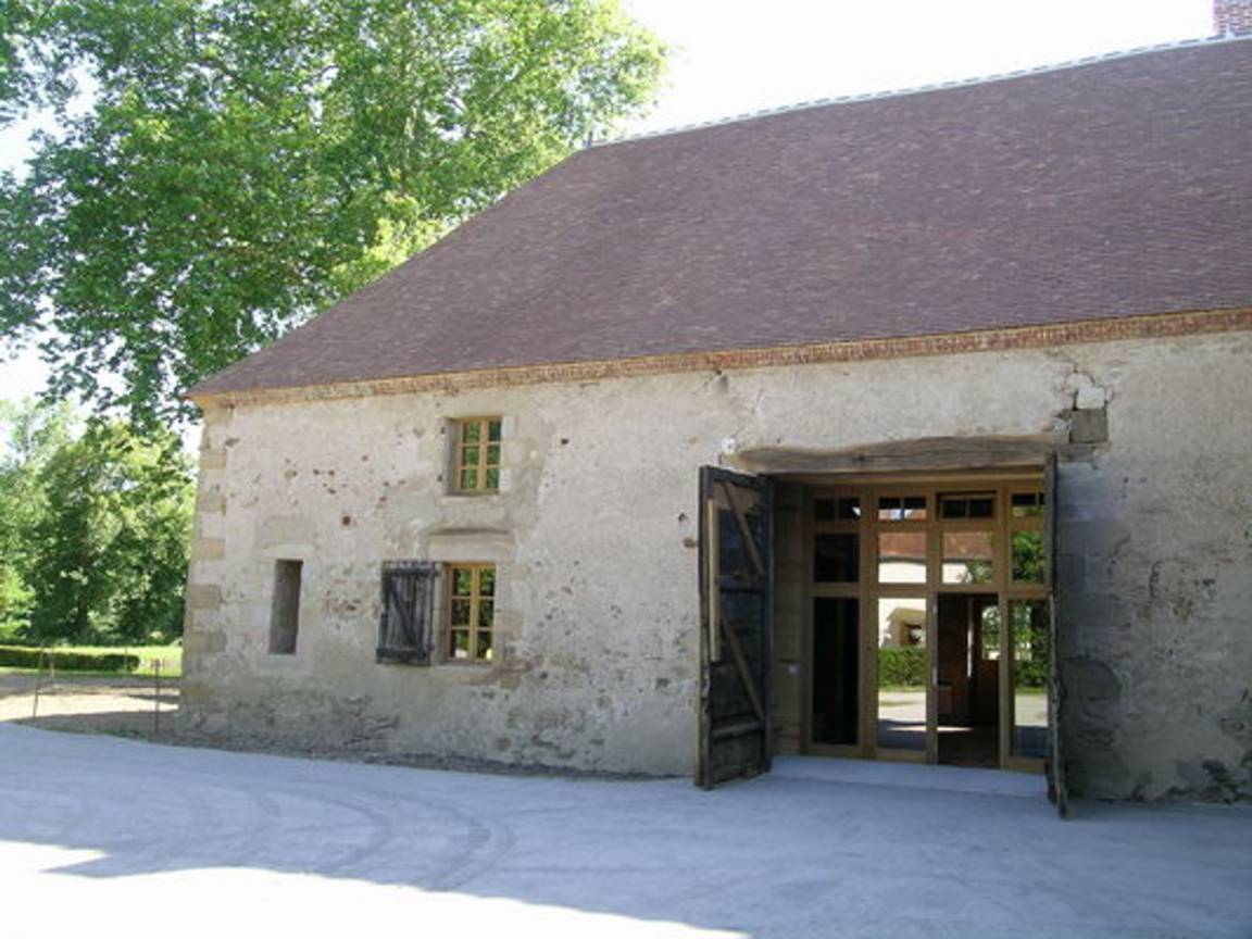 90 M² Cottage ∙ 2 Bedrooms ∙ 4 Guests - Auvergne