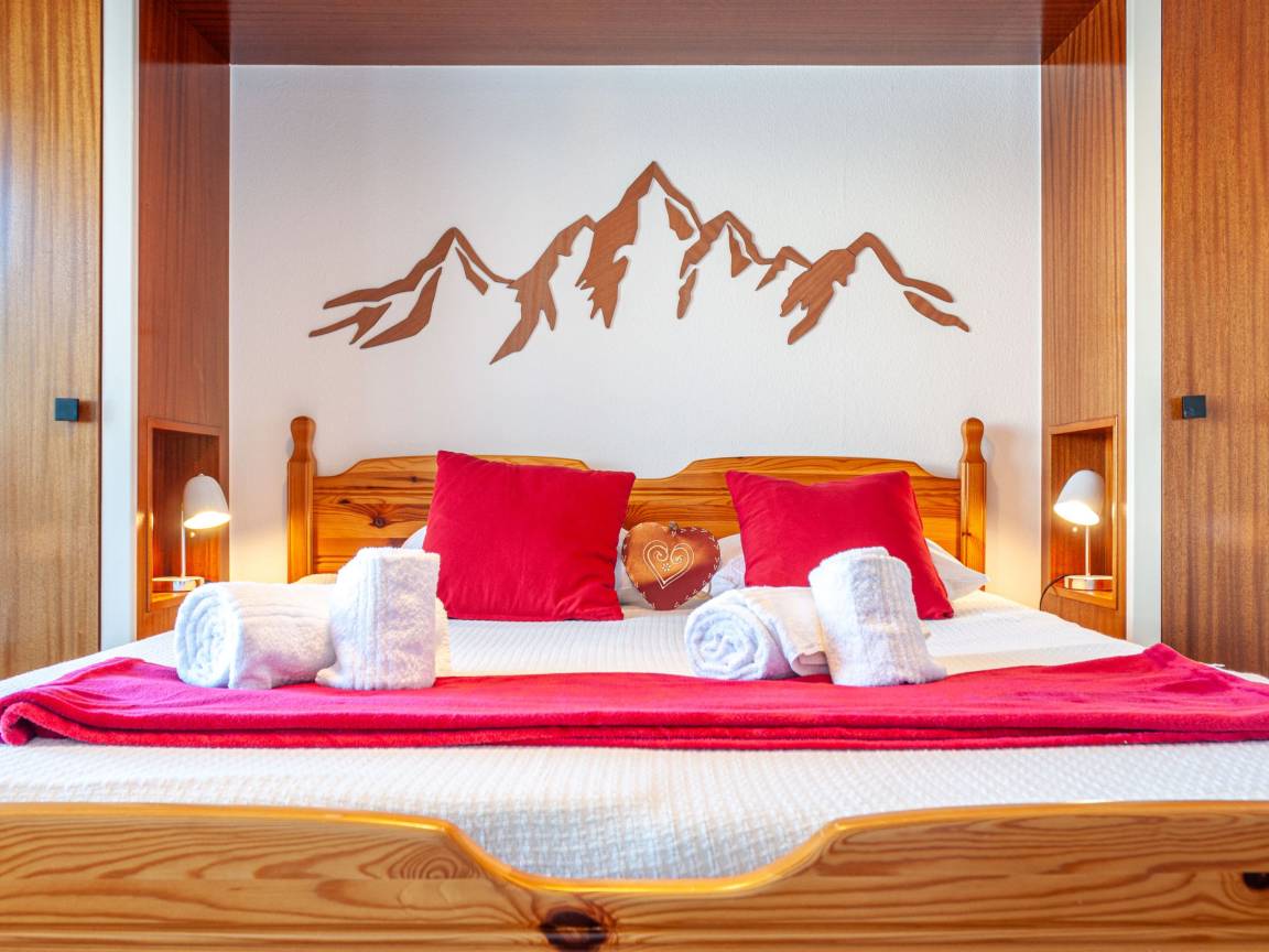 75 M² Ferienhaus ∙ 1 Schlafzimmer ∙ 6 Gäste - La Tzoumaz