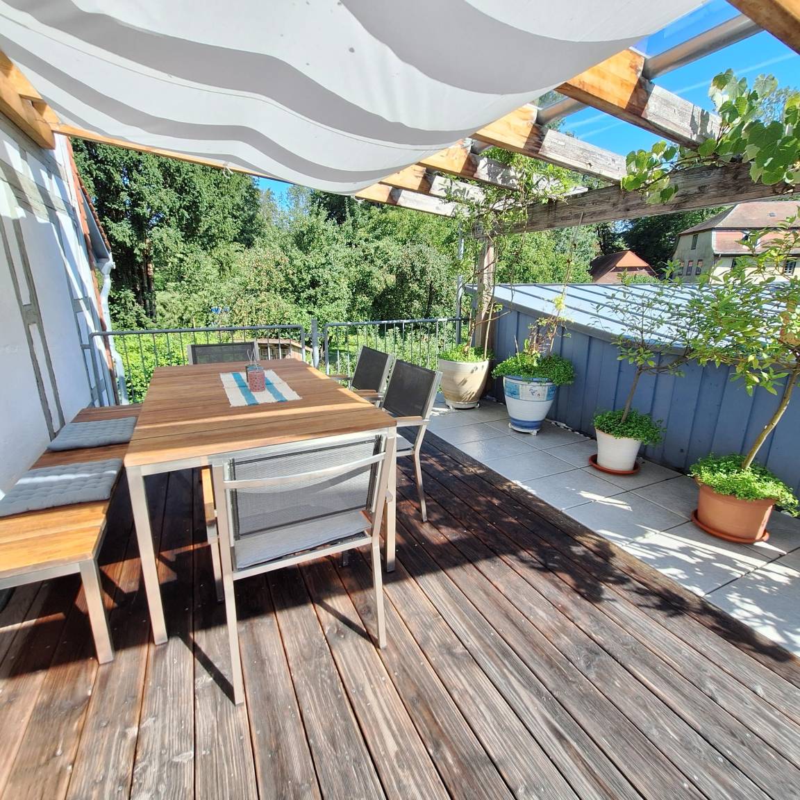 90 M² Ferienwohnung ∙ 1 Schlafzimmer ∙ 4 Gäste - Michelstadt