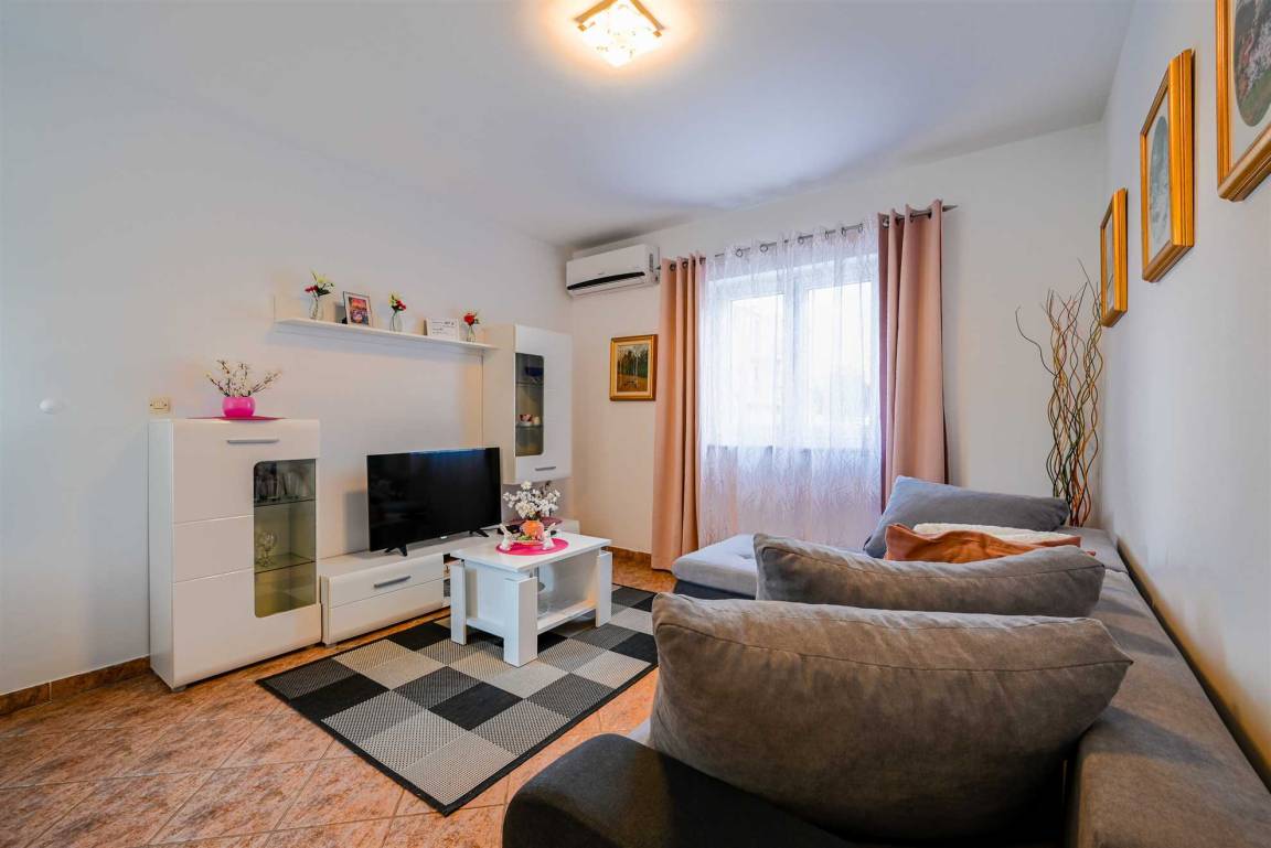 40 M² Ferienwohnung ∙ 1 Schlafzimmer ∙ 4 Gäste - Rovinj