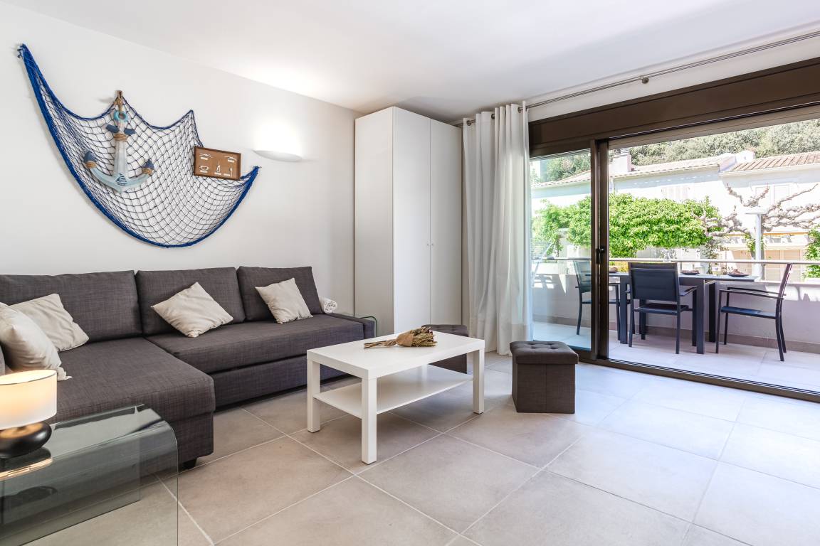 45 M² Apartment ∙ 1 Bedroom ∙ 4 Guests - Begur