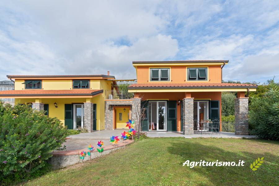 65 M² Private Room ∙ 2 Bedrooms ∙ 4 Guests - Diano Marina