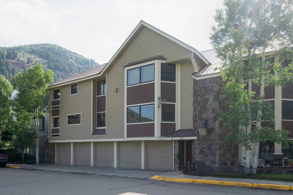 118 M² Condo ∙ 2 Bedrooms ∙ 6 Guests - Telluride, CO