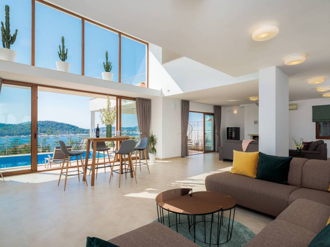 472 M² Casa ∙ 5 Habitaciones ∙ 10 Huéspedes - Primošten