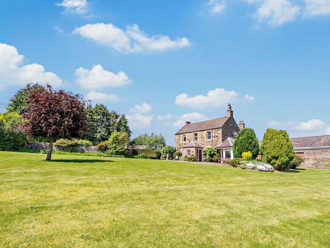 Cottage ∙ 3 Bedrooms ∙ 6 Guests - Loch Ore