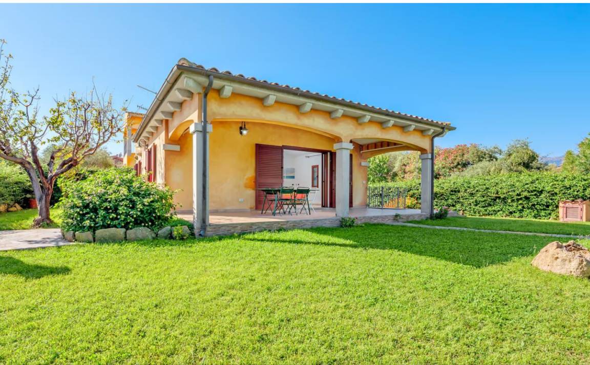 80 M² Villa ∙ 2 Bedrooms ∙ 7 Guests - San Teodoro, Sicily