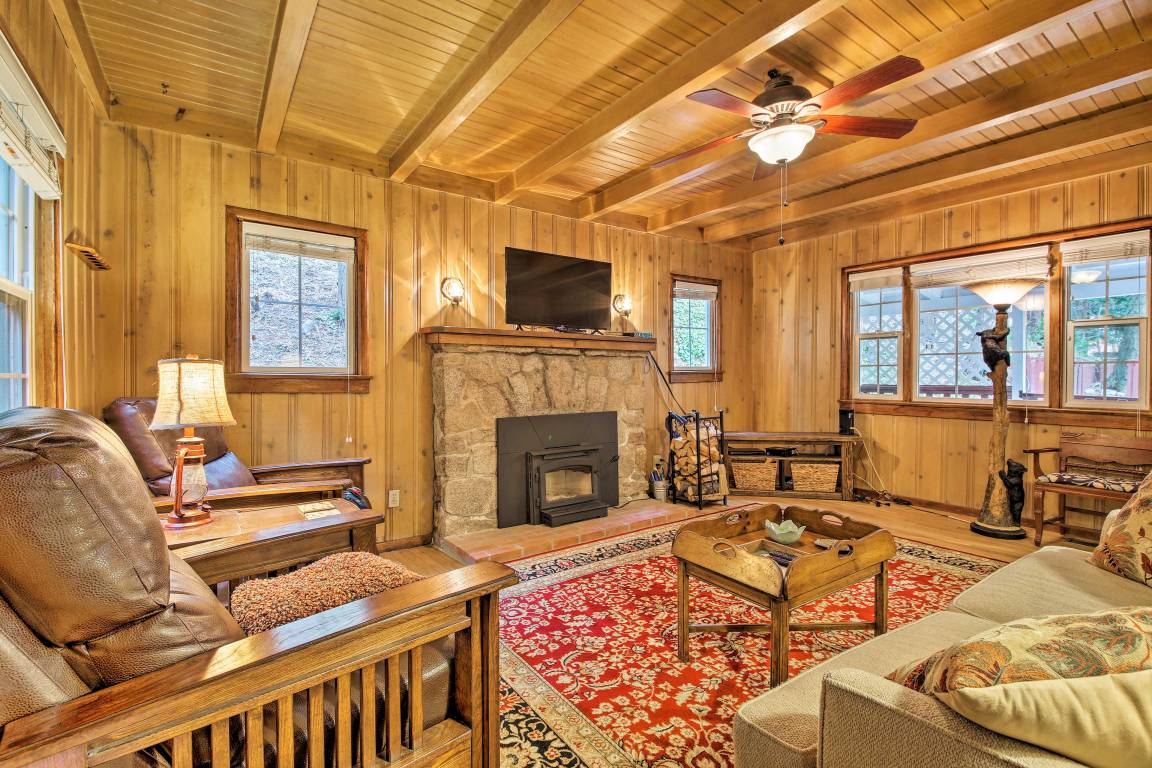 78 M² House ∙ 2 Bedrooms ∙ 6 Guests - Lake Arrowhead, CA