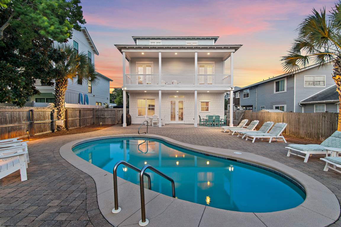 400 M² House ∙ 6 Bedrooms ∙ 16 Guests - Destin, FL