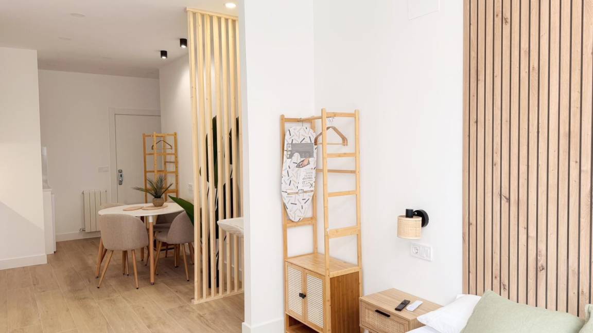 17 M² Studio ∙ 1 Slaapkamer ∙ 2 Gasten - Bilbao