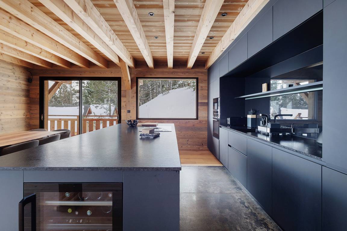 330 M² Chalet ∙ 5 Chambres ∙ 16 Personnes - Matemale