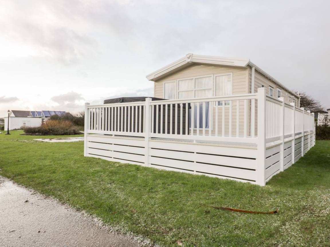 Cottage ∙ 2 Bedrooms ∙ 4 Guests - Newquay