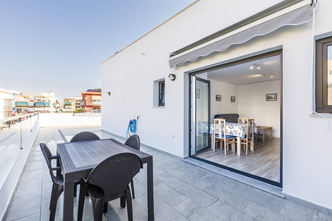 61 M² Apartament ∙ 2 Sypialnie ∙ 4 Gości - Torre del Mar