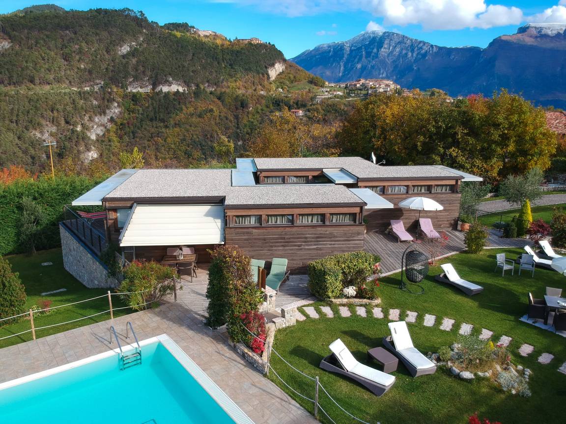 56 M² Apartment ∙ 1 Bedroom ∙ 6 Guests - Malcesine