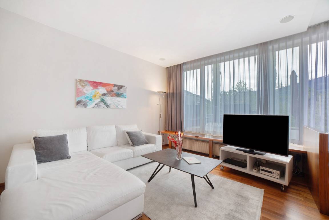 100 M² Monolocale ∙ 4 Ospiti - Merano