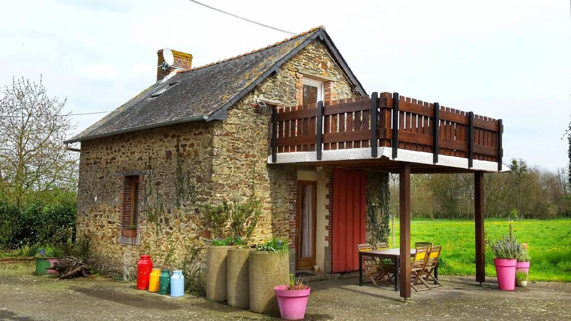 70 M² House ∙ 2 Bedrooms ∙ 4 Guests - La Guerche-de-Bretagne