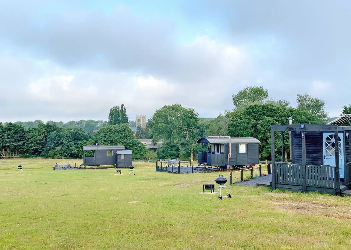 Cottage ∙ 1 Bedroom ∙ 4 Guests - Beccles